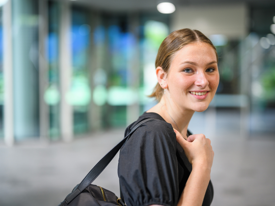 QUT - Regional and remote students